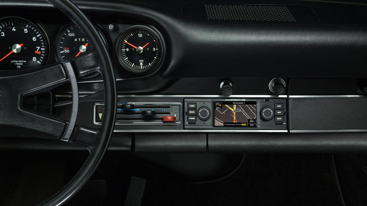 Bluetooth Navigation for Classic Porsche 911/964/993 | Design911 ...