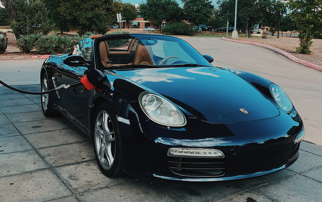 Float like a Butterfly, Sting like a Bee - The Porsche Boxster