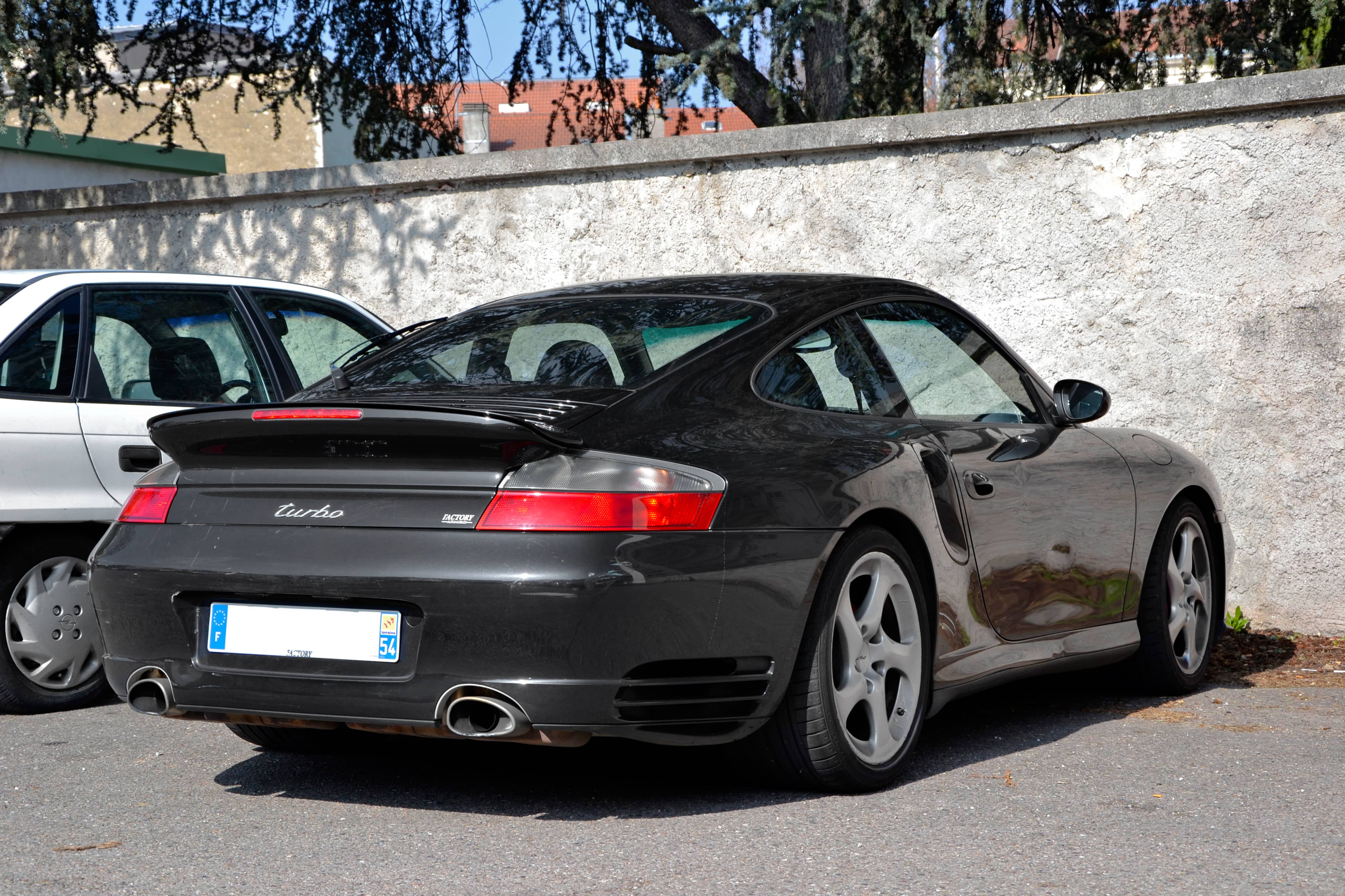 Lesser-Known Facts About The Porsche 996 | Design911 Articles
