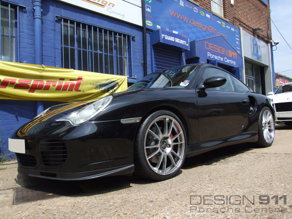 Porsche 996 Turbo with 19" OZ Ultraleggera Alloy Wheels | Design 911
