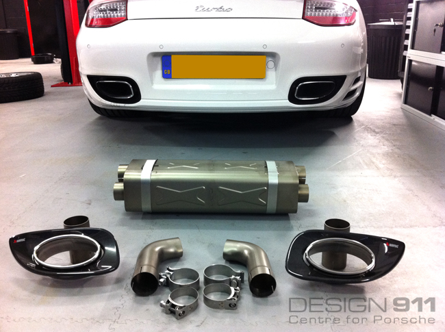 Porsche 997 Turbo with Akrapovic Exhaust | Design 911
