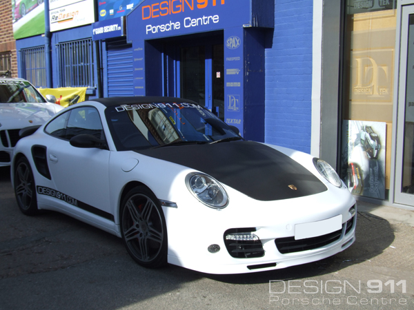 Porsche 997 Turbo Carbon & Matt White Wrap | Design 911