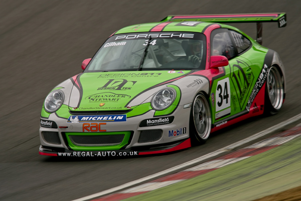 Porsche Carrera Cup GB Team | Design 911