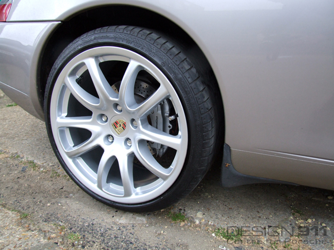 Porsche 996 Carrera 4 with 19" Style 1052 alloy wheels | Design 911