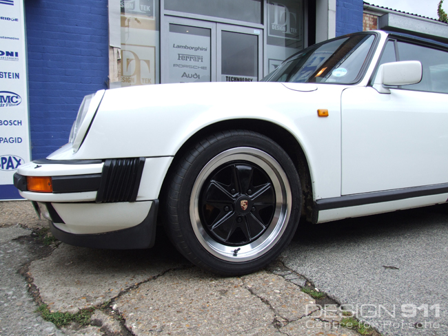 Porsche 911 Carrera with 17" Style 170 Fuchs Replica Alloy Wheels ...