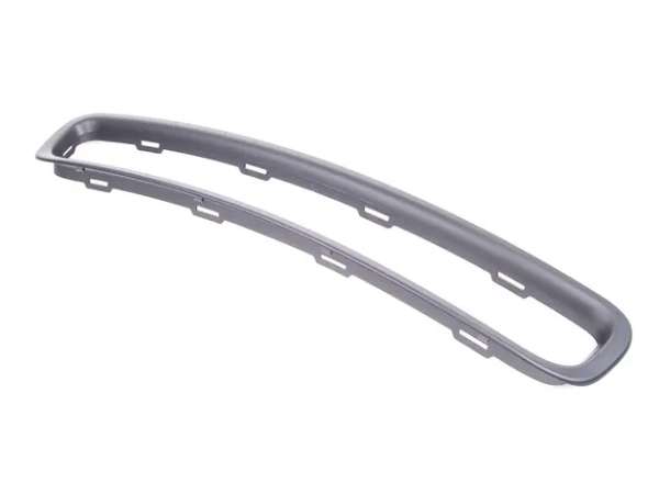 Front Bumper Grille. Porsche 958 Cayenne Turbo 95850568111 95850568211 ...