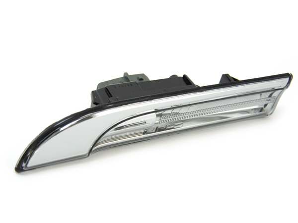 Original Porsche 97063104301 and 97063104401 Side repeater for Porsche ...