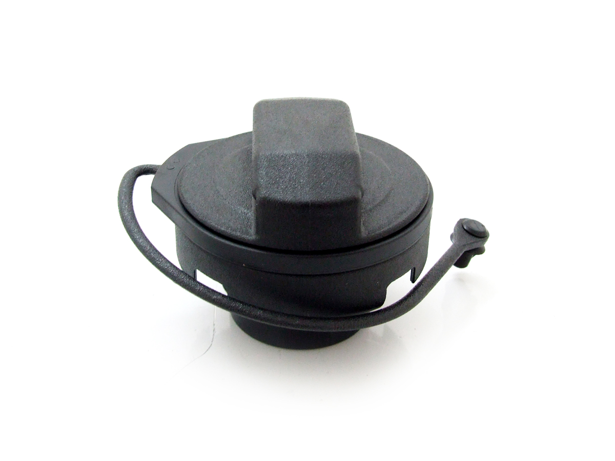 Porsche 955 957 Cayenne Fuel tank cap with retaining strap 95520124113 ...
