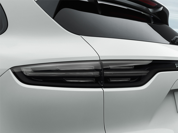 LED Rear lights, Smoked. Porsche Cayenne (9YA) 9Y004490000 ...