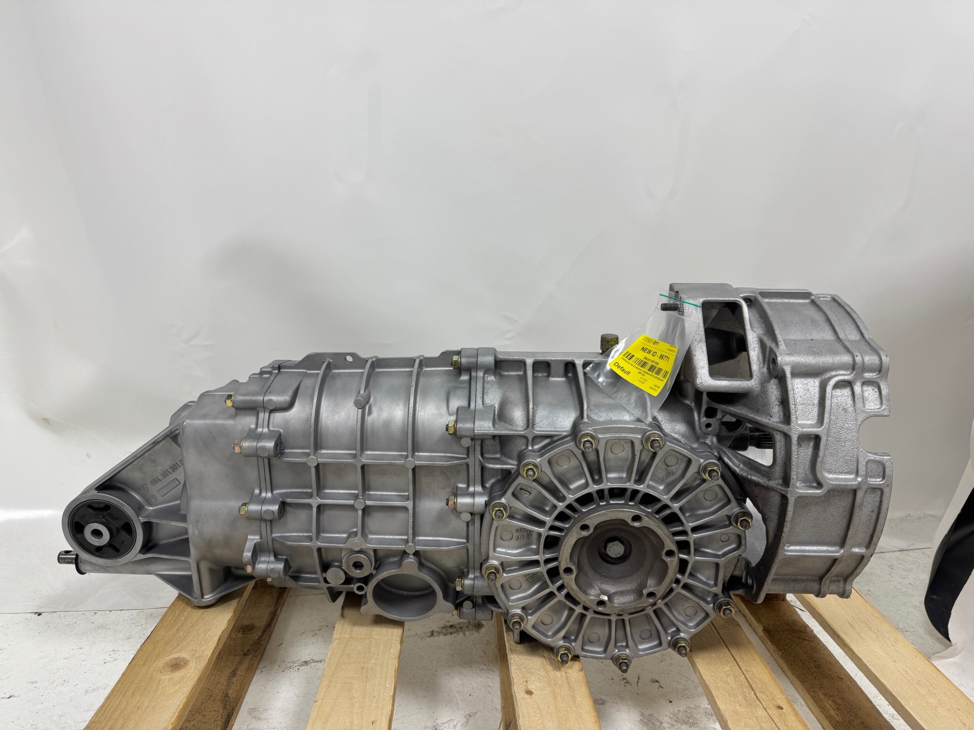 Porsche 964 Turbo 3.3L G50/52 manual gearbox - 95030002052U | Design 911