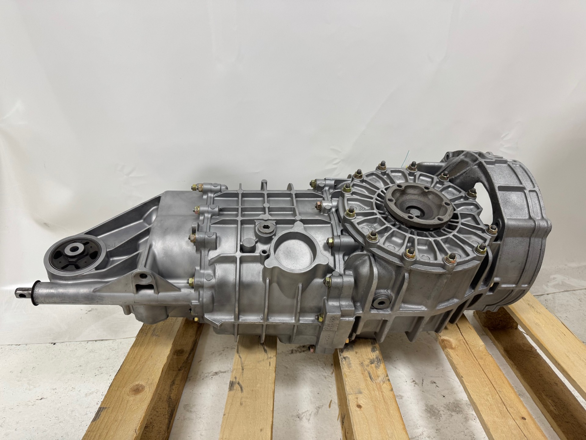 Porsche 964 Turbo 3.3L G50/52 manual gearbox - 95030002052U | Design 911