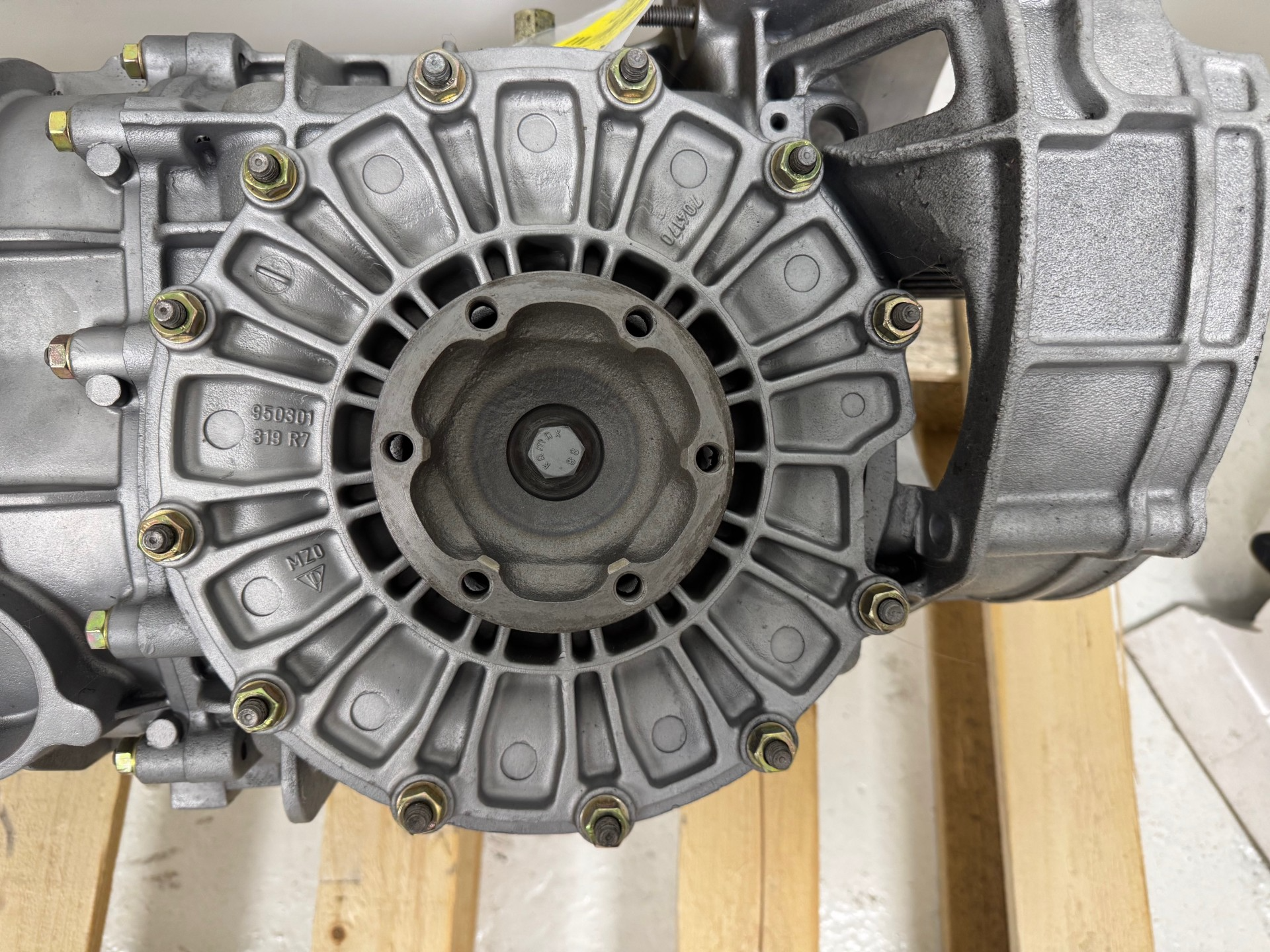 Porsche 964 Turbo 3.3L G50/52 manual gearbox - 95030002052U | Design 911