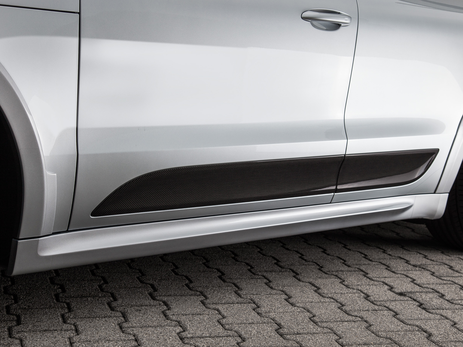 TechArt Carbon Side blades. Porsche 95B Macan B95.100.370.009 ...