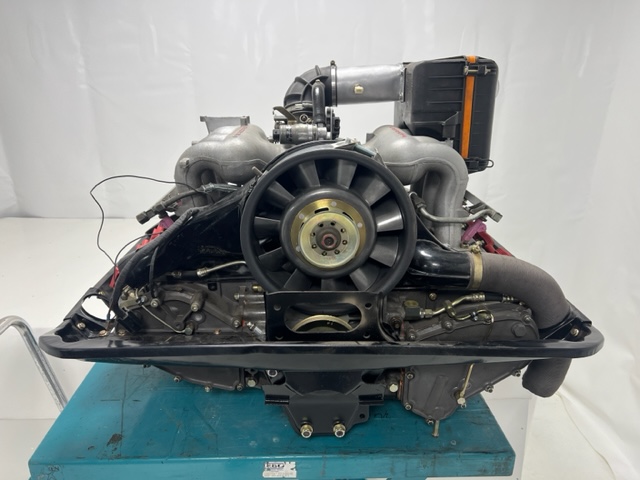 Porsche 911 SC Engine with EFI system 930/16 6399106 204PS - ENG003 ...