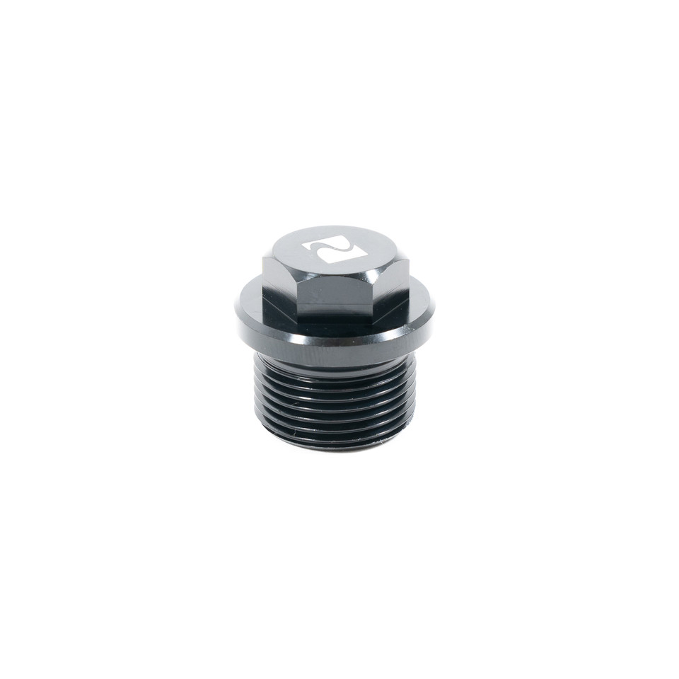 Rennline magnetic gearbox oil drain plug. Porsche Macan - M102 | Design 911