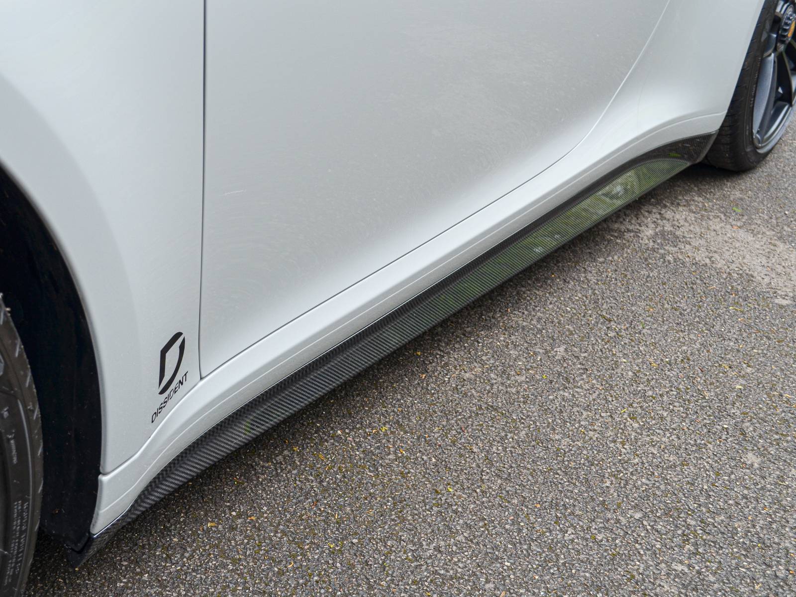 Side skirt carbon fibre. Porsche 992 - 992854885/1 | Design 911