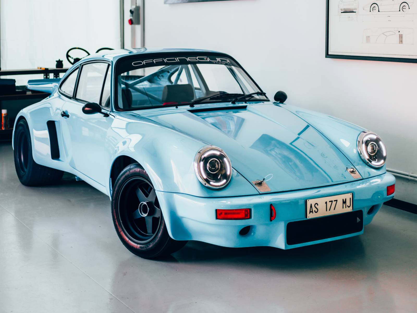 LED headlamp set with carbon fibre reflector bowl RHD. Porsche 911 ...