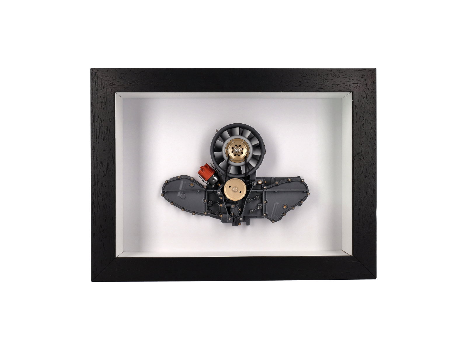 Engine 911 Magnesium model cutaway - Box framed 1:4 scale - BFEN911MAG ...