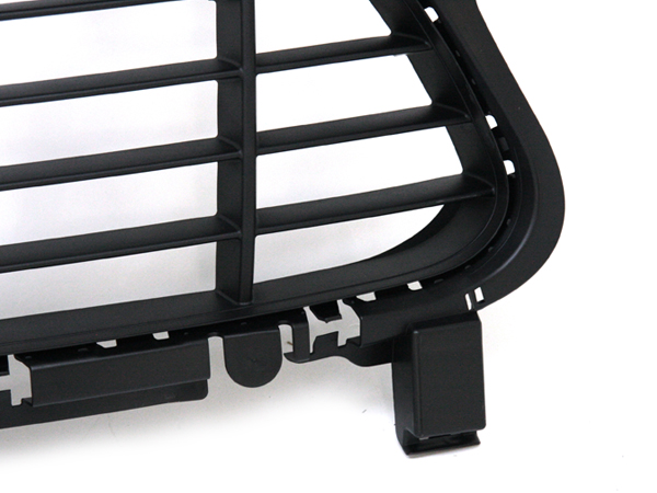 Porsche 958 Cayenne Front bumper centre grille 95850568331 ...