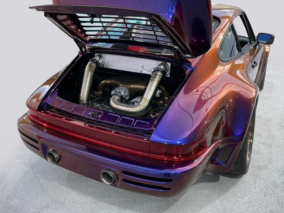 Modern Style Tail lights w/center reflector. Porsche 911 G-model 1974 ...