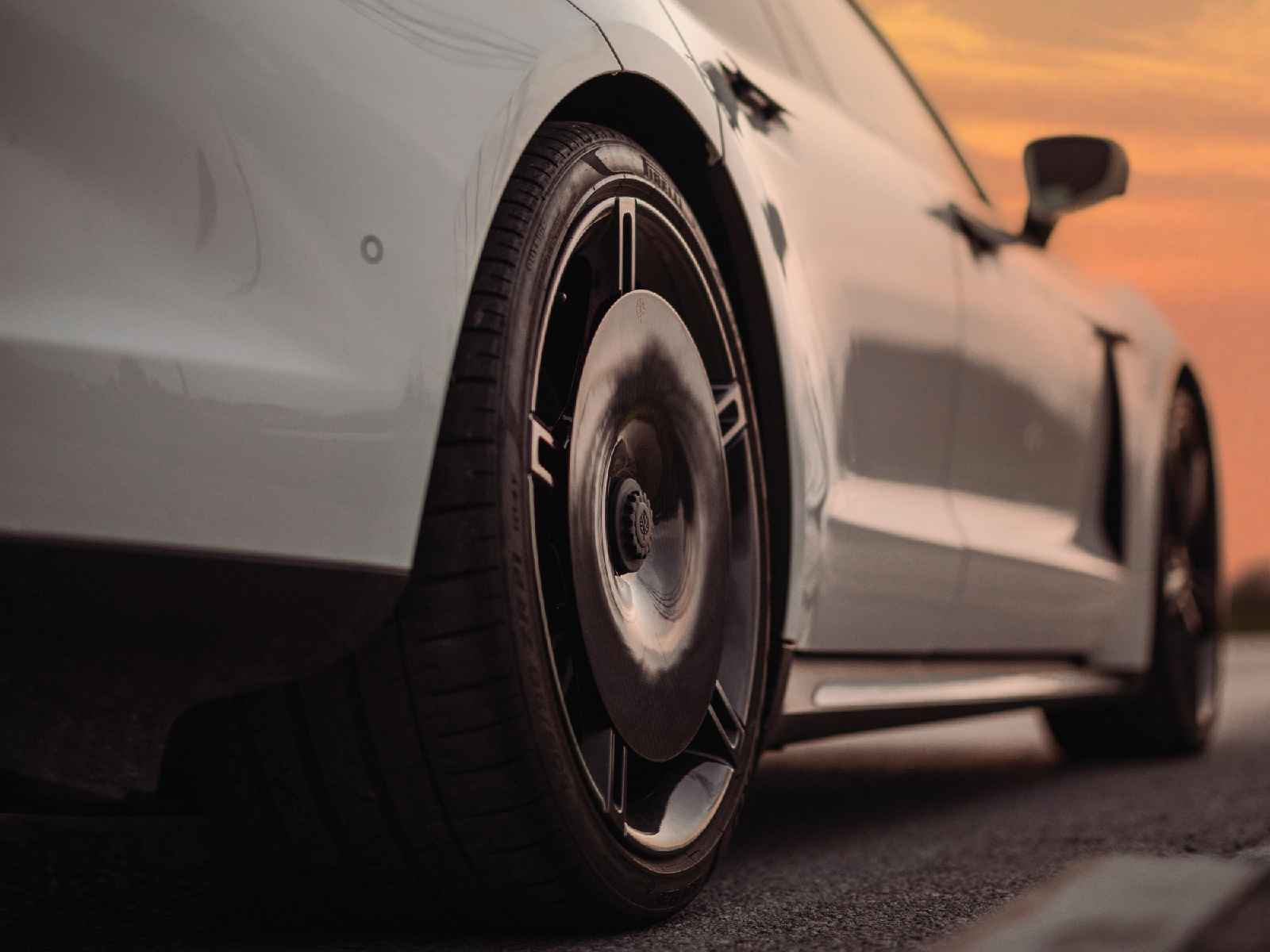 Rear Wheel Aero Discs – Carbon Fibre Drag Reduction & Wheel Covers for ...