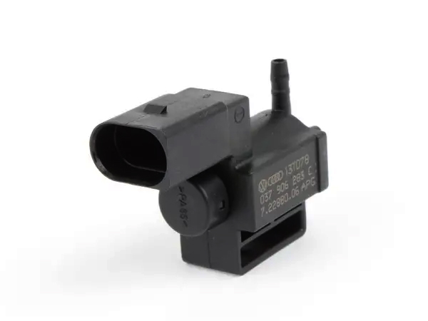 Porsche Cayenne Charge Over Valve 95560512330 - 95560512330 | Design 911