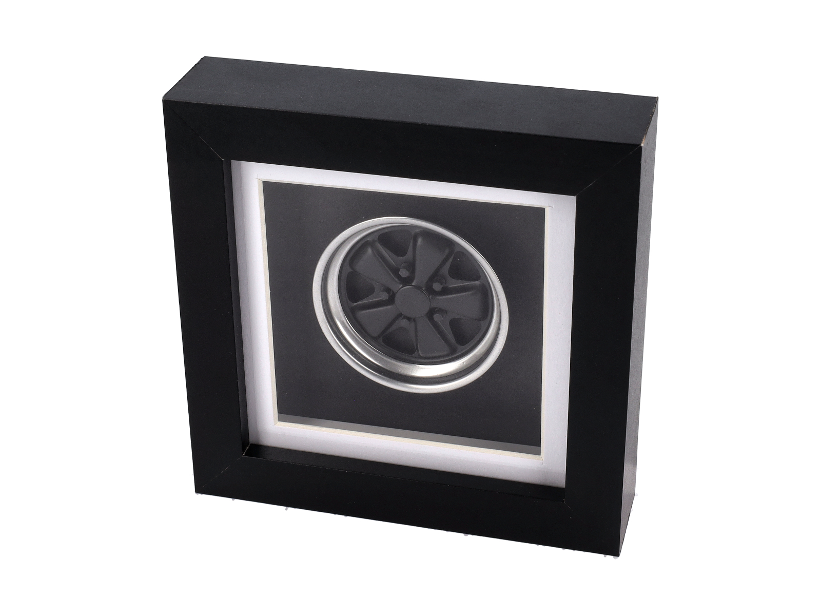 Fuchs 16" wheel model - Box framed 1:8 scale 91136211300 - BFWHFUCHS16 ...