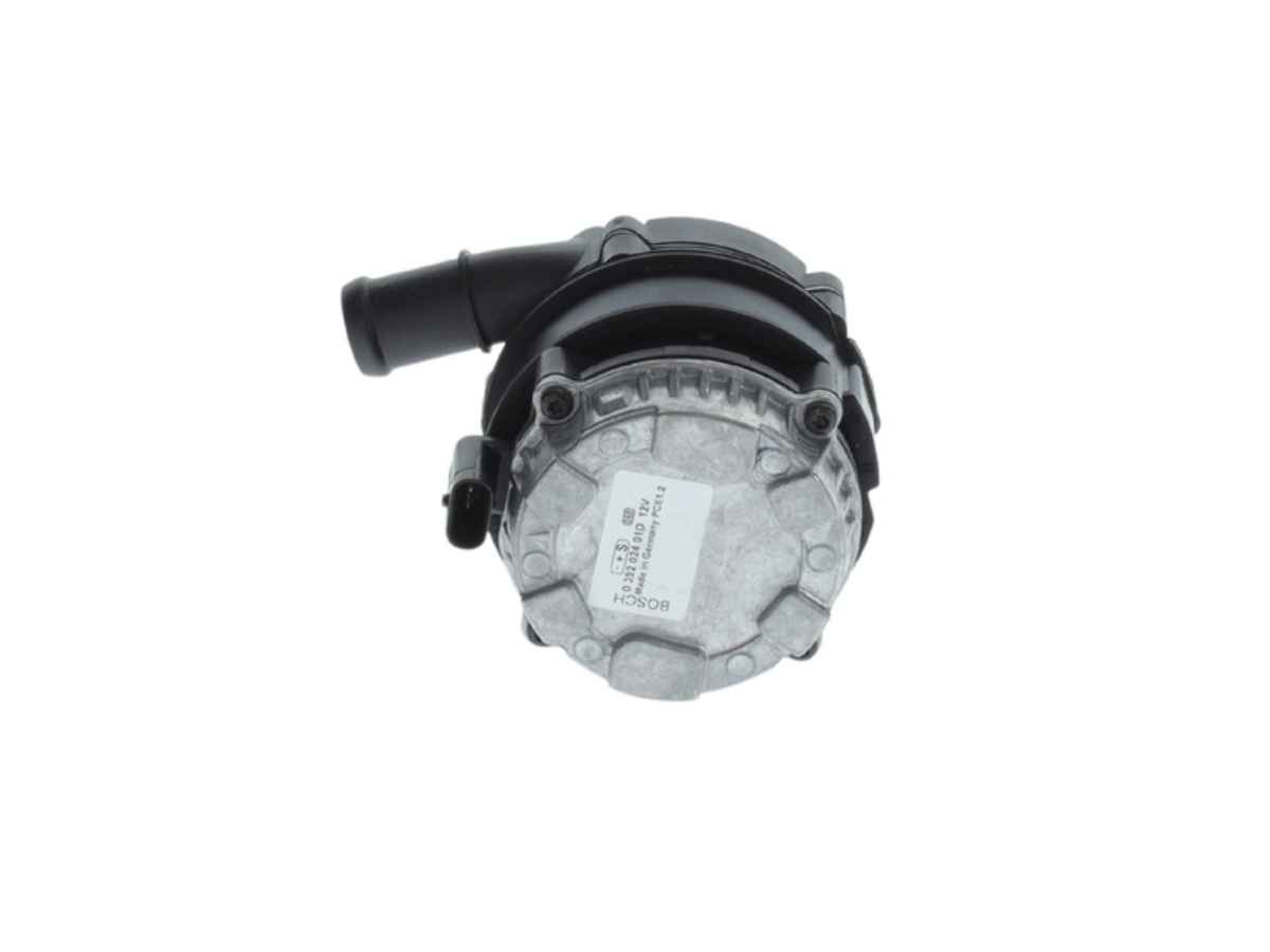Auxiliary coolant pump rear end. Porsche 718 Boxster / Cayman ...