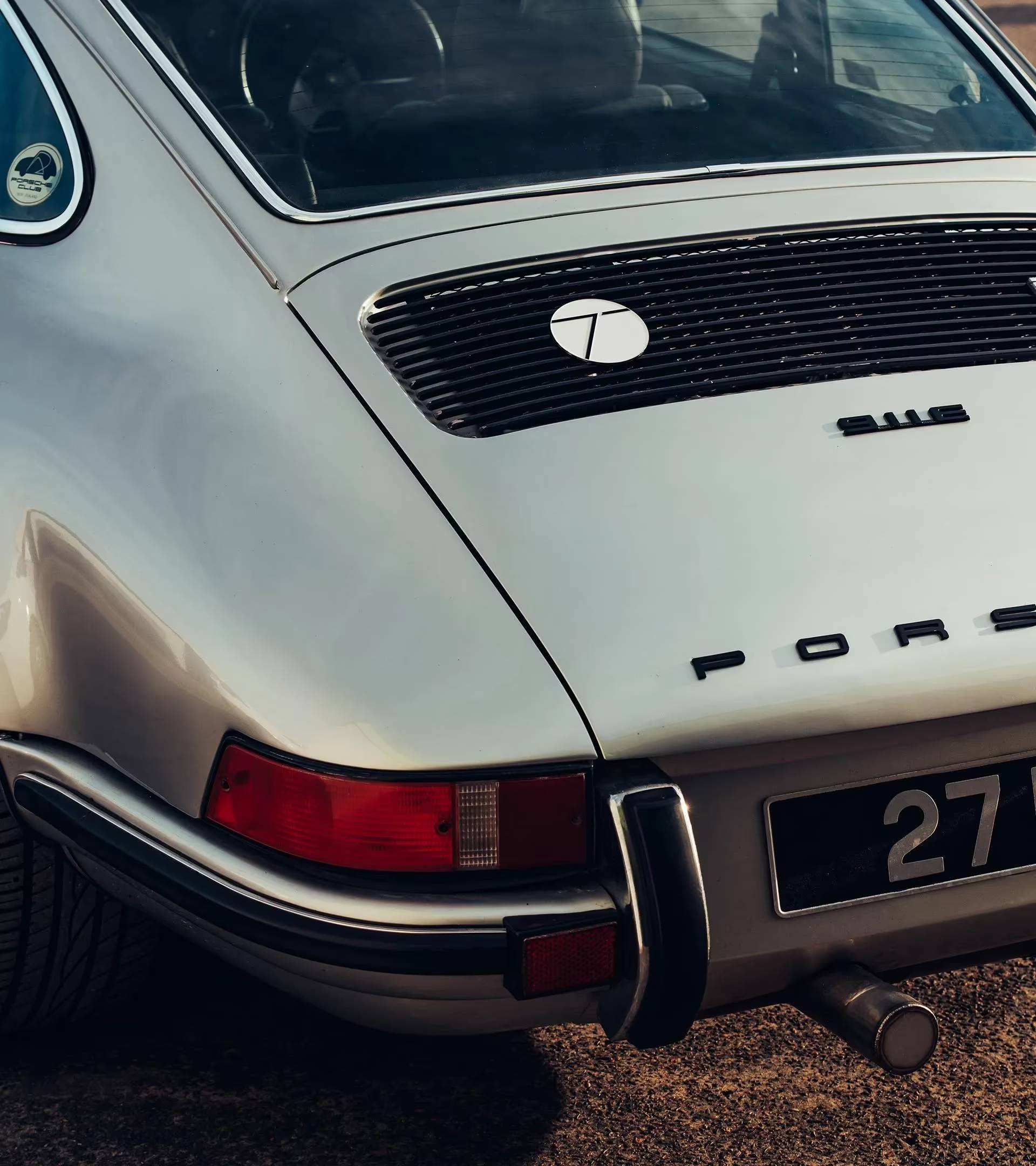 MAP04570021 MAP04570022 Limited Edition Grill Badge - Type 7 Collection ...