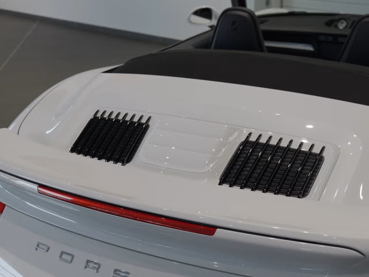 Rennline decklid fins carbon fibre. Porsche 991.2 turbo S - E394 ...