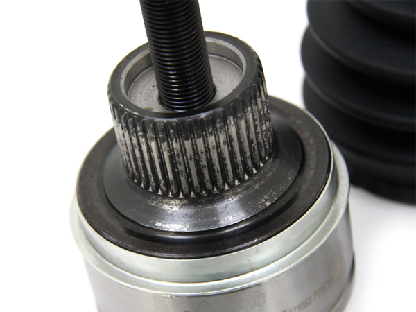 CV Joint outer for Porsche Macan 9A740730500 - 9A740730500/1 | Design 911