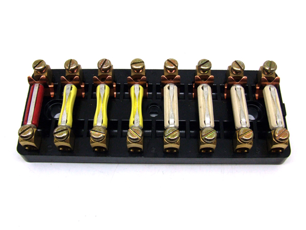 Porsche 911 fuse box 8-pole 91161208701 - 91161208701 | Design 911