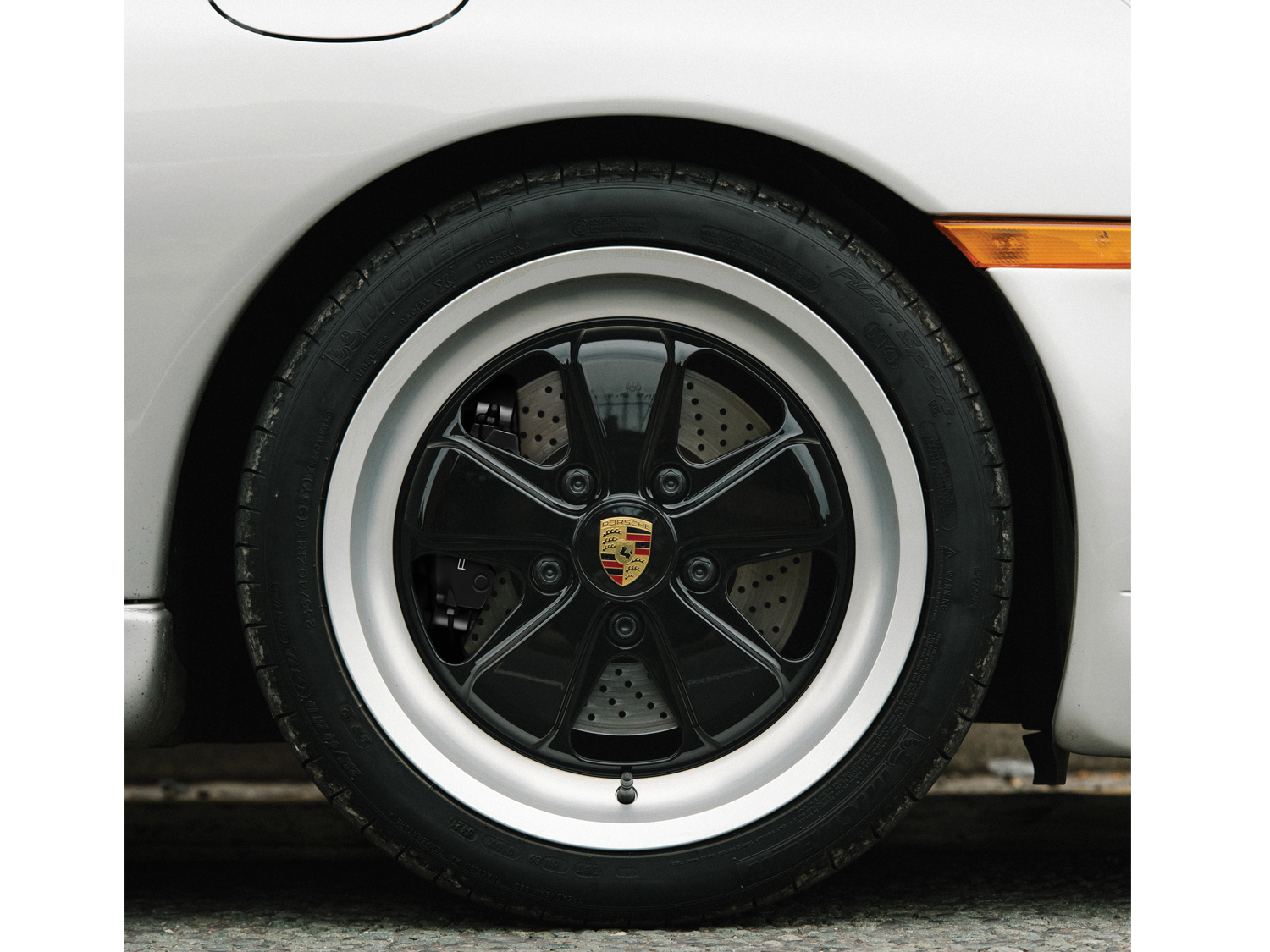 Buy Porsche 996 (911) (1997-2005) Porsche Original Wheels | Design 911