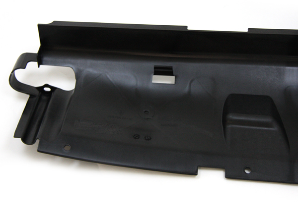 Porsche 970 Panamera Centre radiator upper air duct 97010624102 ...