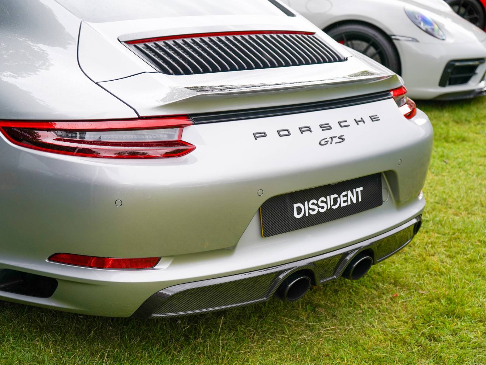 Rear ducktail spoiler carbon fibre. Porsche 991.2 99150424125G2X ...