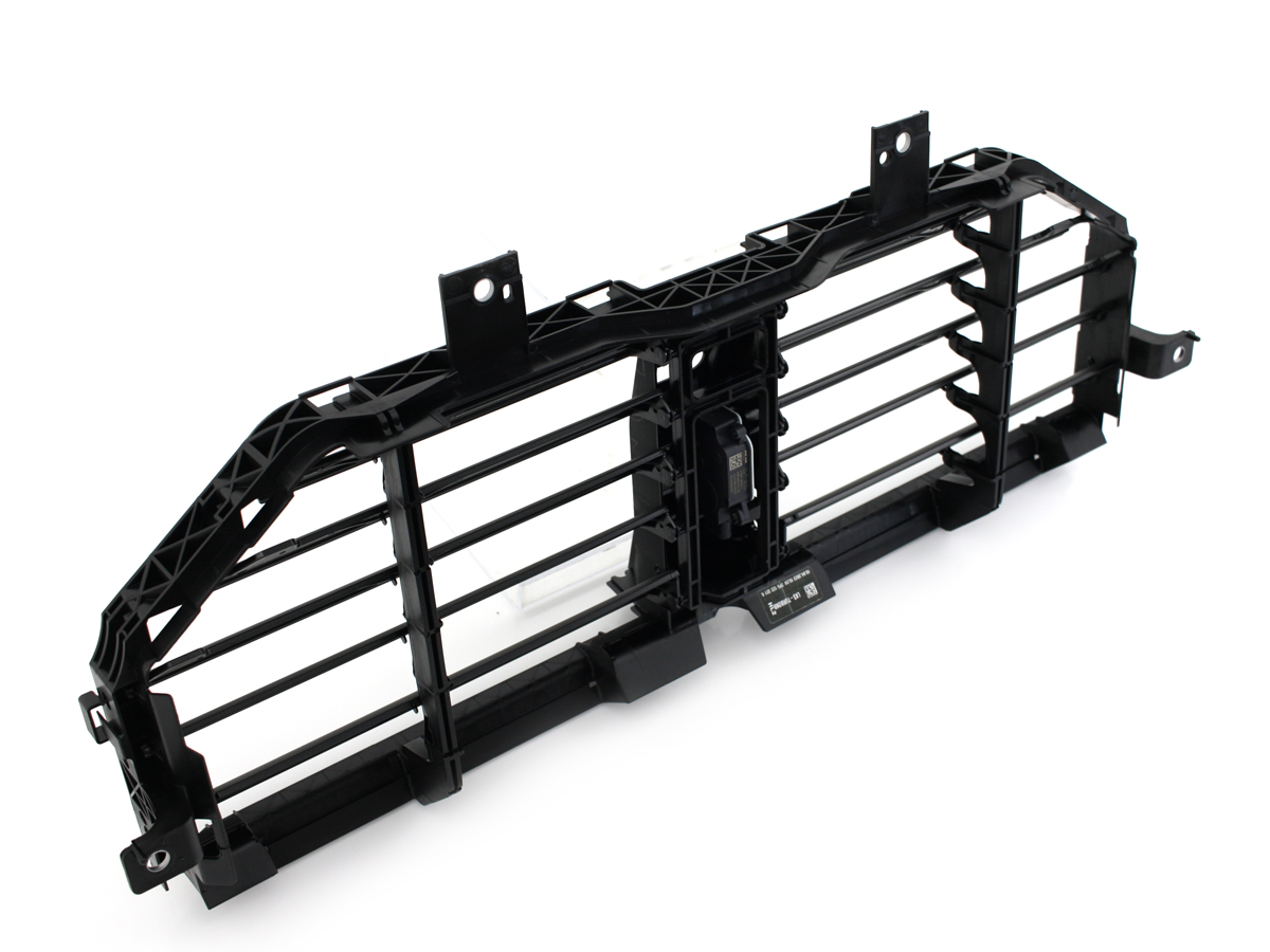 Porsche 958 Cayenne Turbo Air duct grille for centre radiator ...