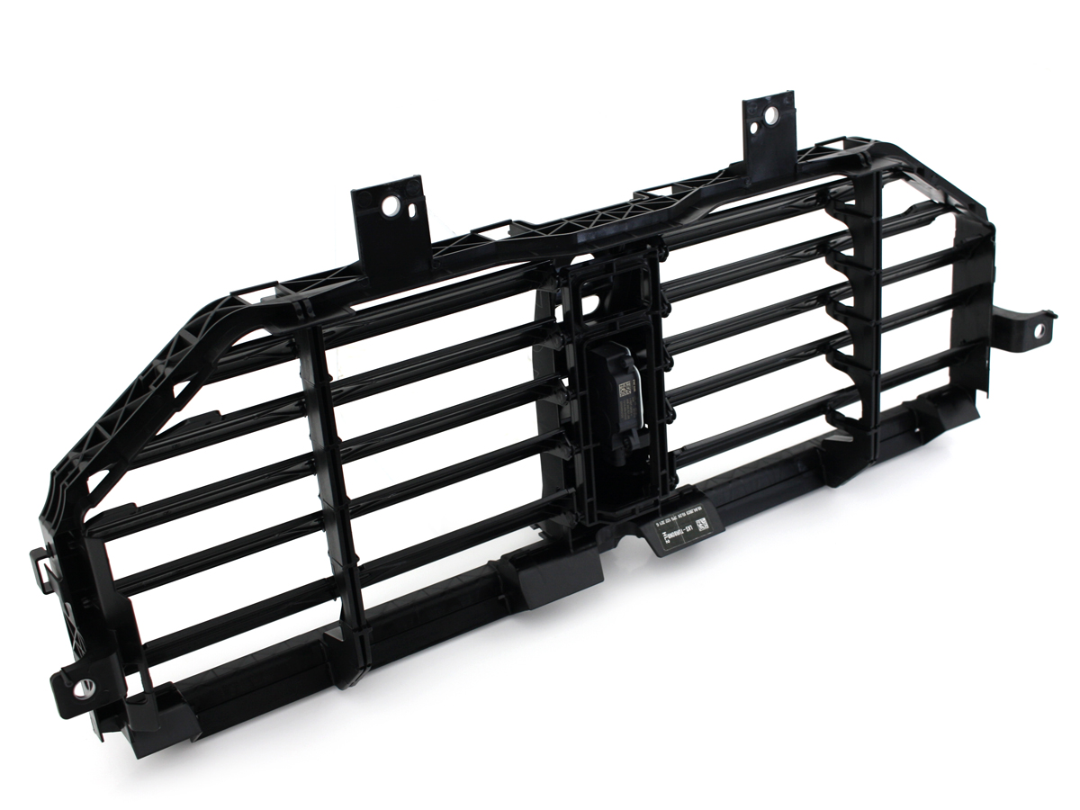 Porsche 958 Cayenne Turbo Air duct grille for centre radiator ...