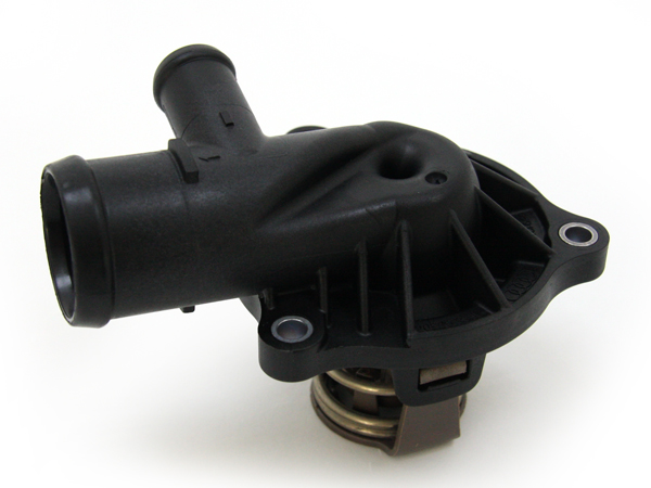 Porsche Cayenne Diesel Water pump thermostat housing with insert and ...