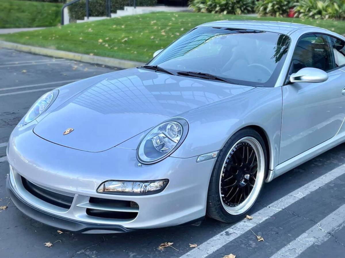 Adaptor kit B front spoiler 991.1 to 997. Porsche 997.1 991505525011EO ...
