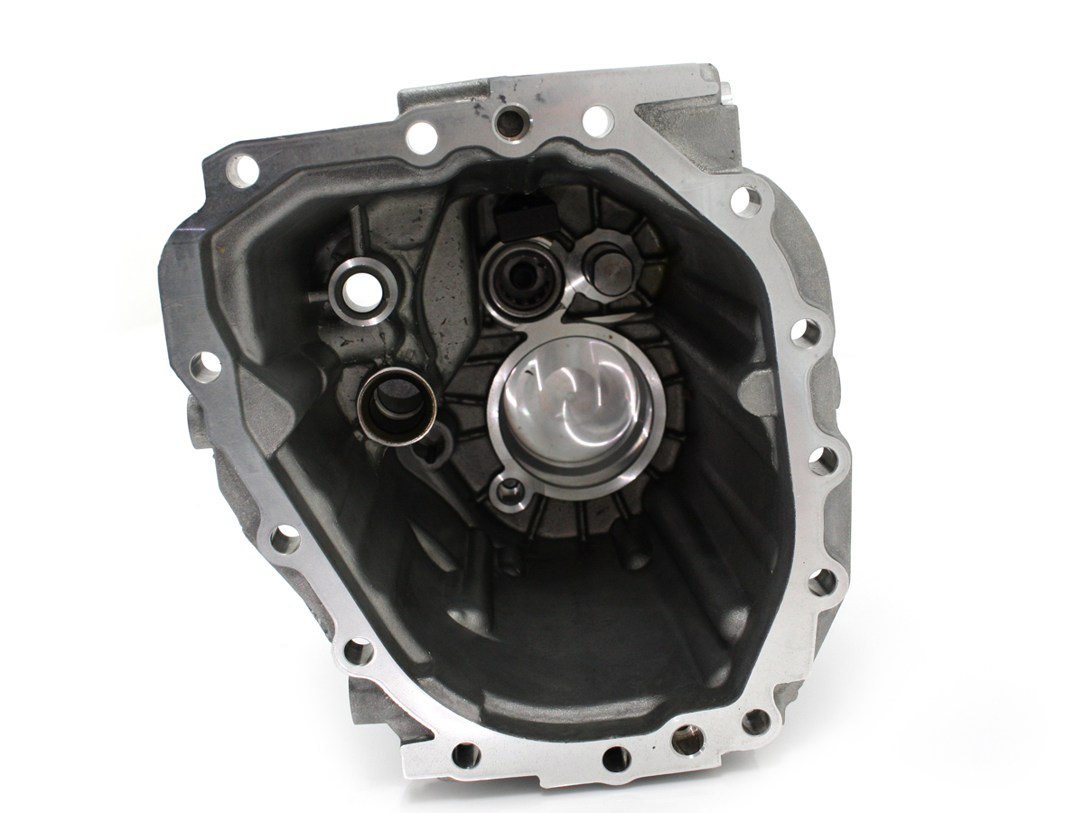 Porsche 986 987 Boxster Cayman Transmission cover 012301205P ...