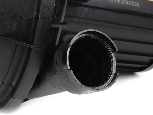 Porsche Cayenne Secondary Air Pump 95560560100 - 95560560101 | Design 911