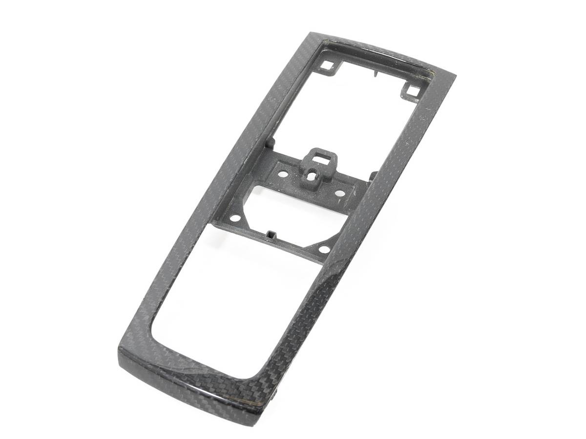 Centre console surround Carbon Fibre by Rennsport. Porsche 95B Macan ...