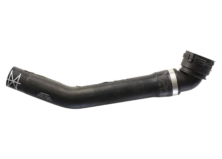 Water coolant hose. Porsche 955 Cayenne 3.2ltr V6 95510605100 ...