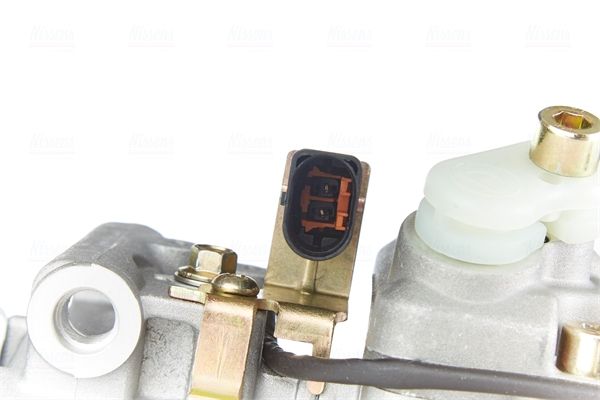 Air con compressor. Porsche 958 Cayenne V8 4.8L S / GTS / Turbo ...