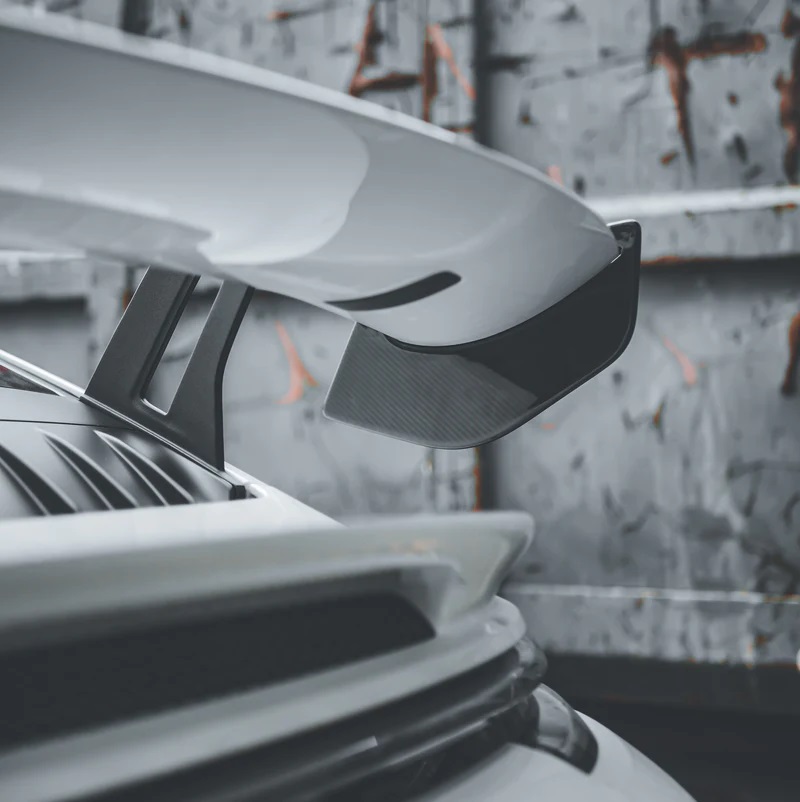 Rear wing end plates carbon fibre. Porsche 992 GT3 - 9GT827867/1 ...