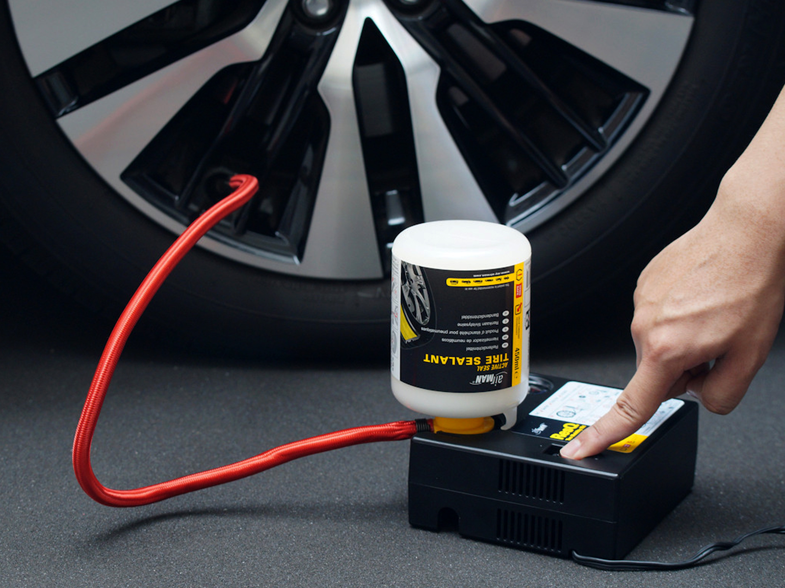 Tyre Compressor and sealant kit. Porsche Boxster / Cayman / 997 / 996 ...