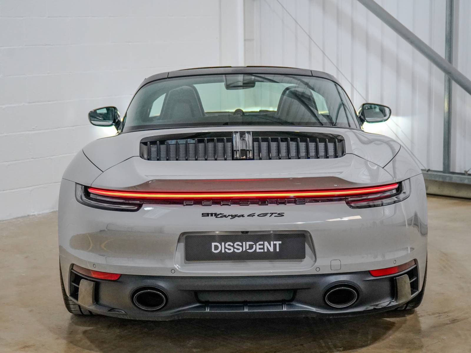 Rear ducktail spoiler carbon fibre. Porsche 992 targa / Cabriolet ...