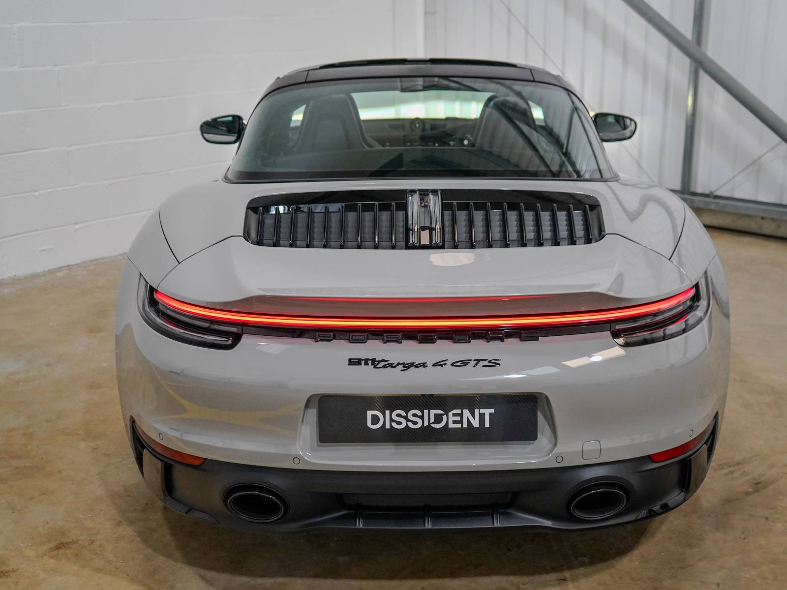 Rear ducktail spoiler carbon fibre. Porsche 992 targa / Cabriolet ...