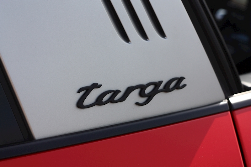 Decorative Side Lettering | Design 911