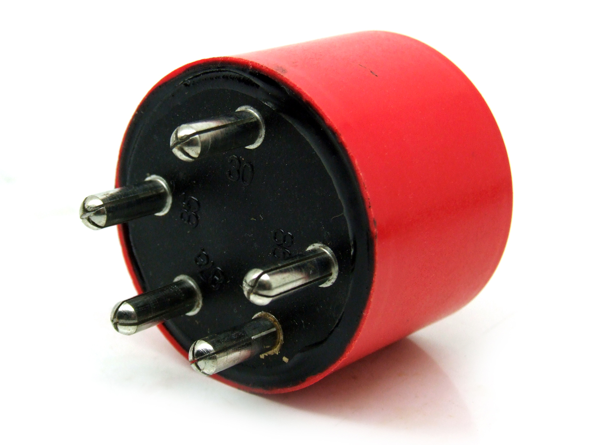 Porsche 91161510801 Fuel pump relay red for Porsche 911 1975-89 ...